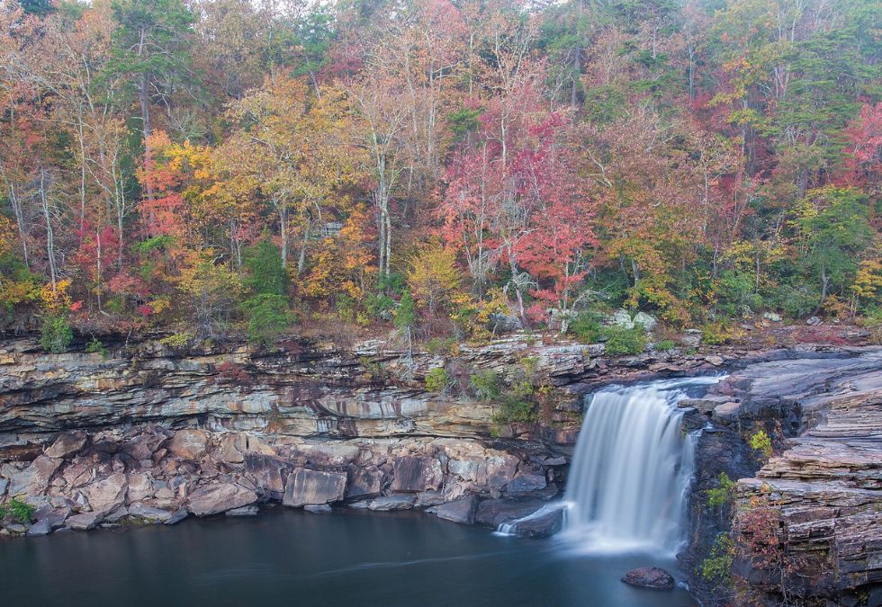 The best natural attraction in each US state worth visiting