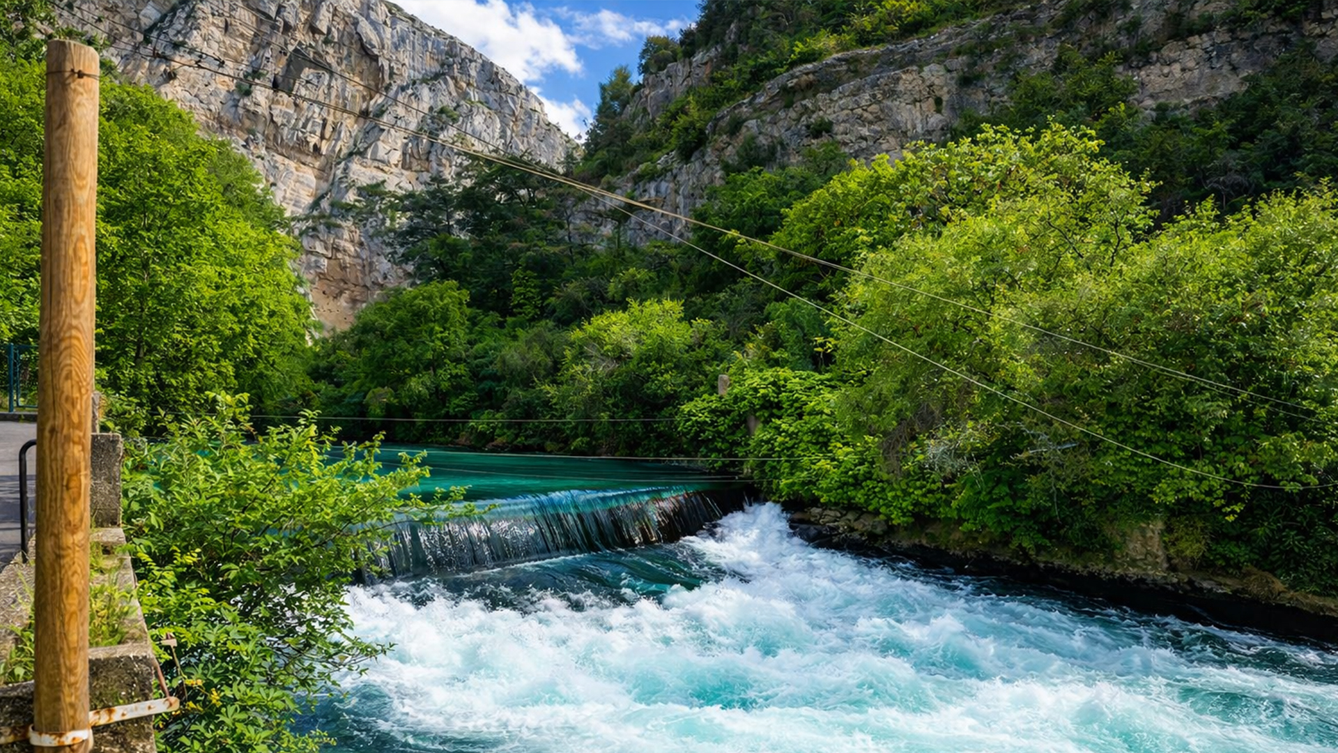 Balade paisible à Fontaine-de-Vaucluse, village provençal (4K)