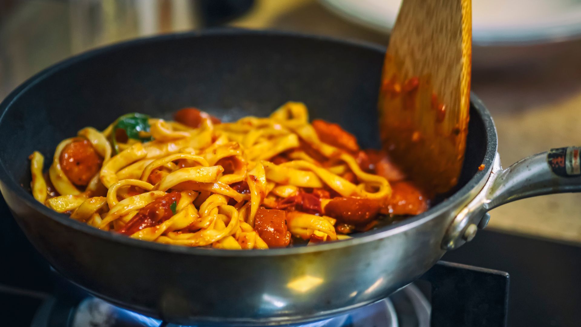 Simple but effective cooking hacks, tips and tricks to make your life ...