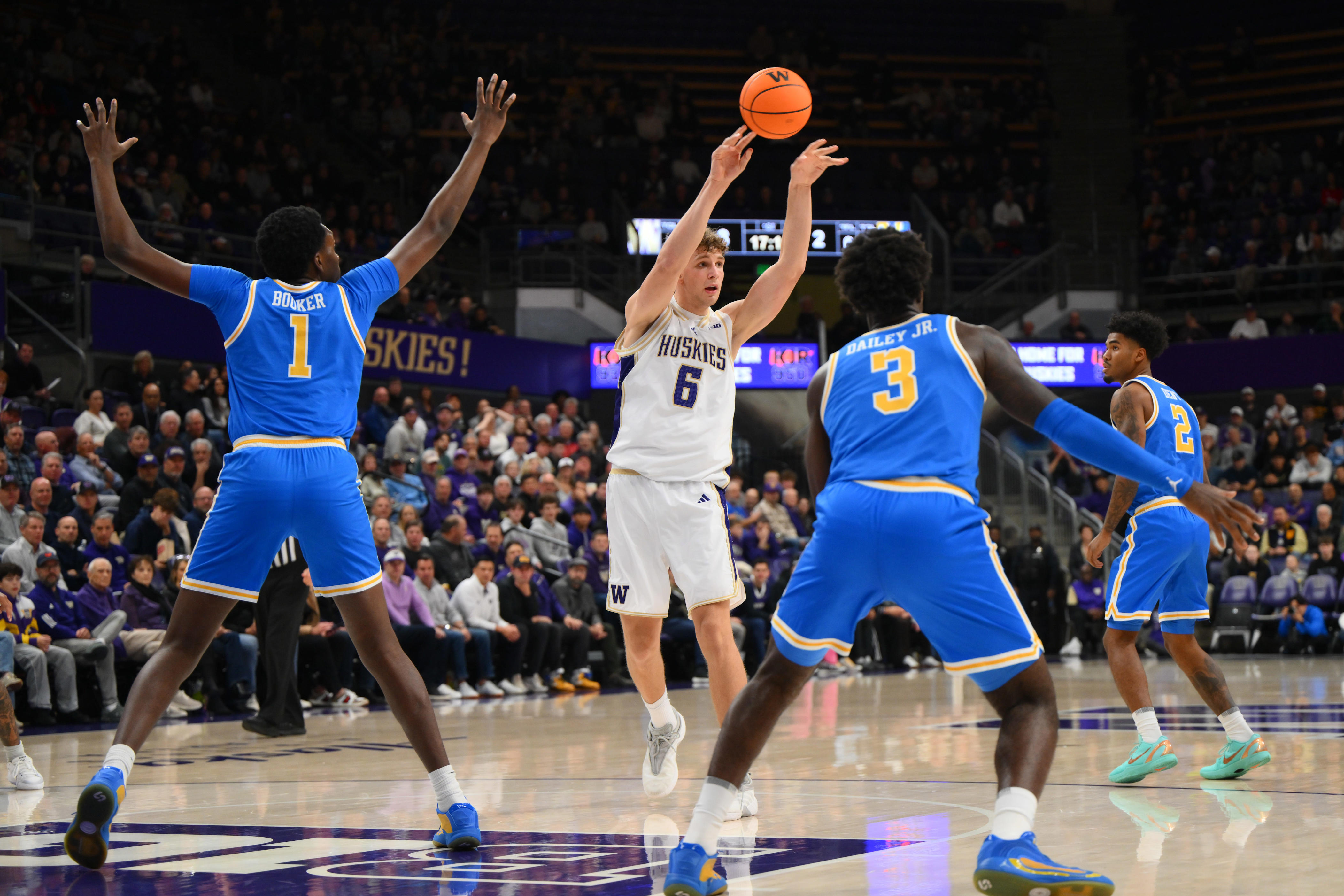 Where to watch UCLA vs. Washington today: Time, TV channel