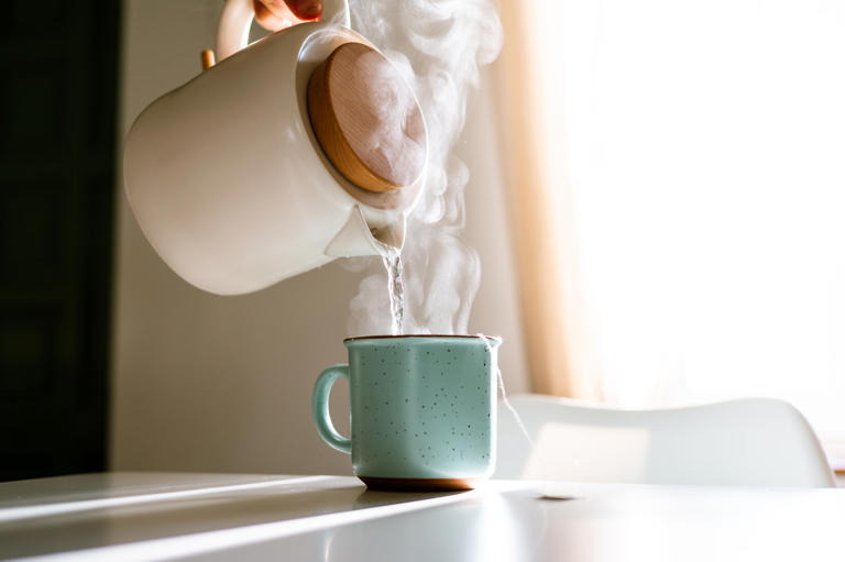 Should you drink hot water to improve digestion? GI doctors weigh in