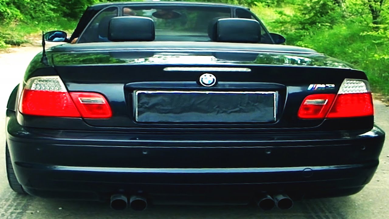 Acceleration and revving of iconic BMW performance car
