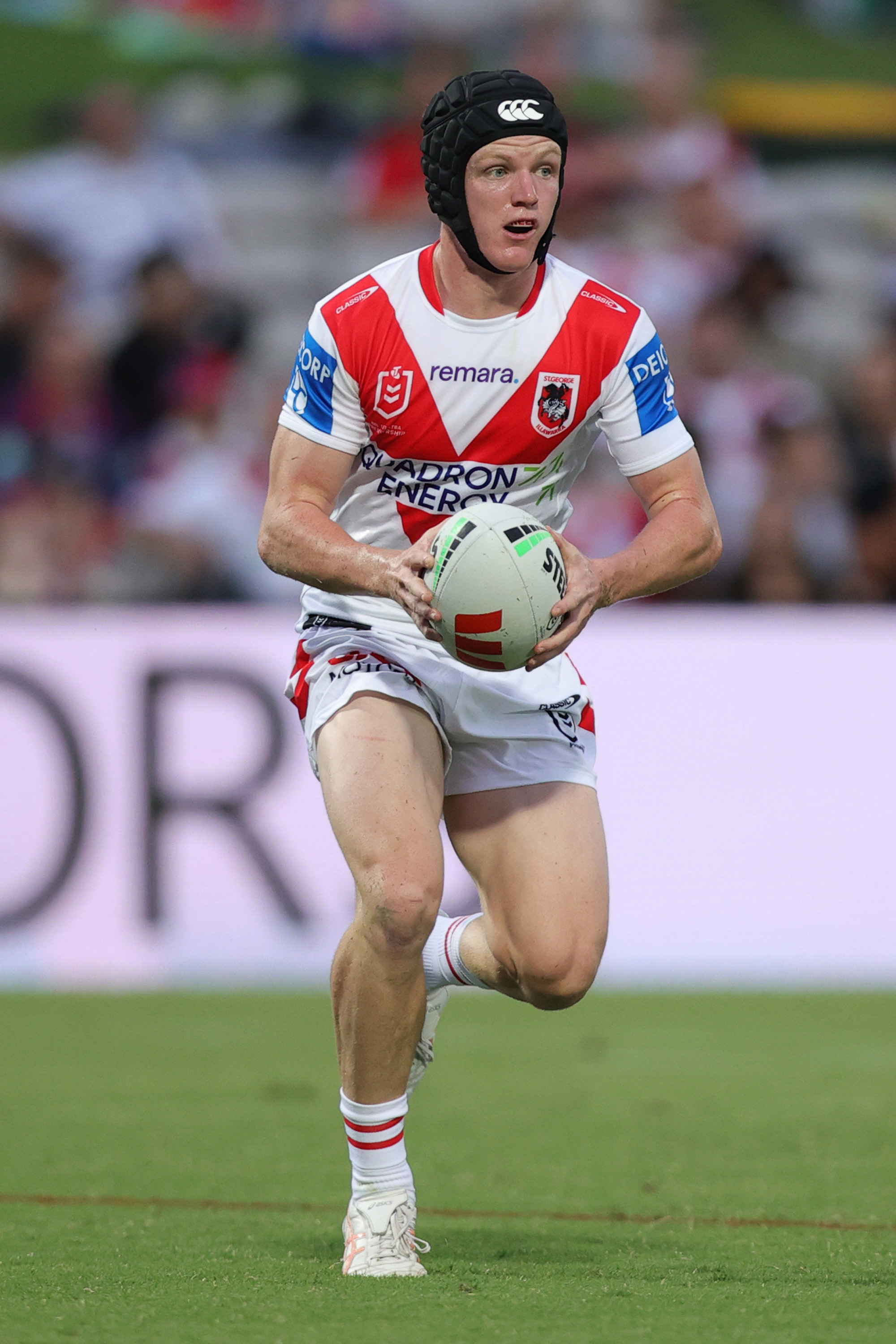 Flanagan knocks 'impatient' calls to debut Dragons teen