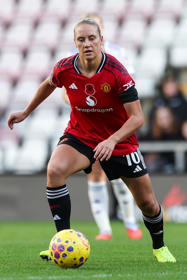 Elisabeth Terland scores as Manchester United clinch WSL victory at ...