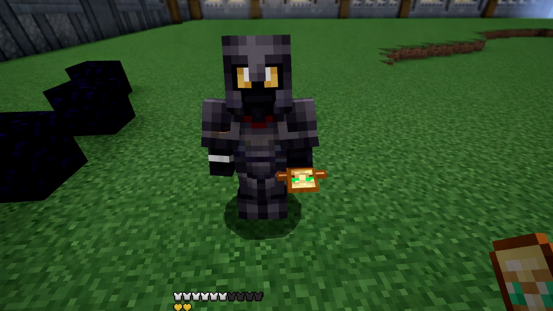 Learning the Elytra mace combo in Minecraft