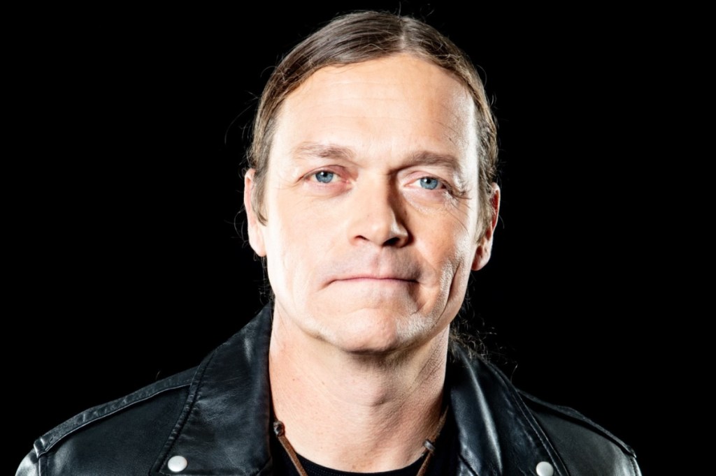 Brad Arnold, lead singer of 3 Doors Down, dies at 47