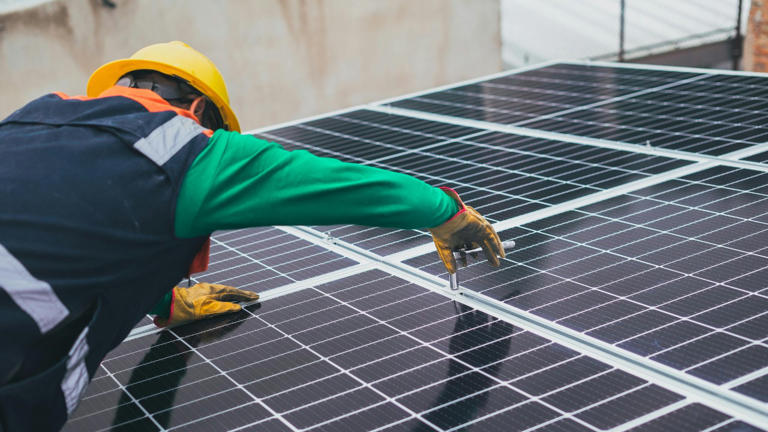 China’s new solar cell shatters efficiency record with buried design