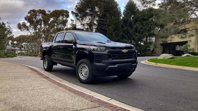 2026 Ford Maverick XL vs Chevrolet Colorado WT: Here's my honest opinion