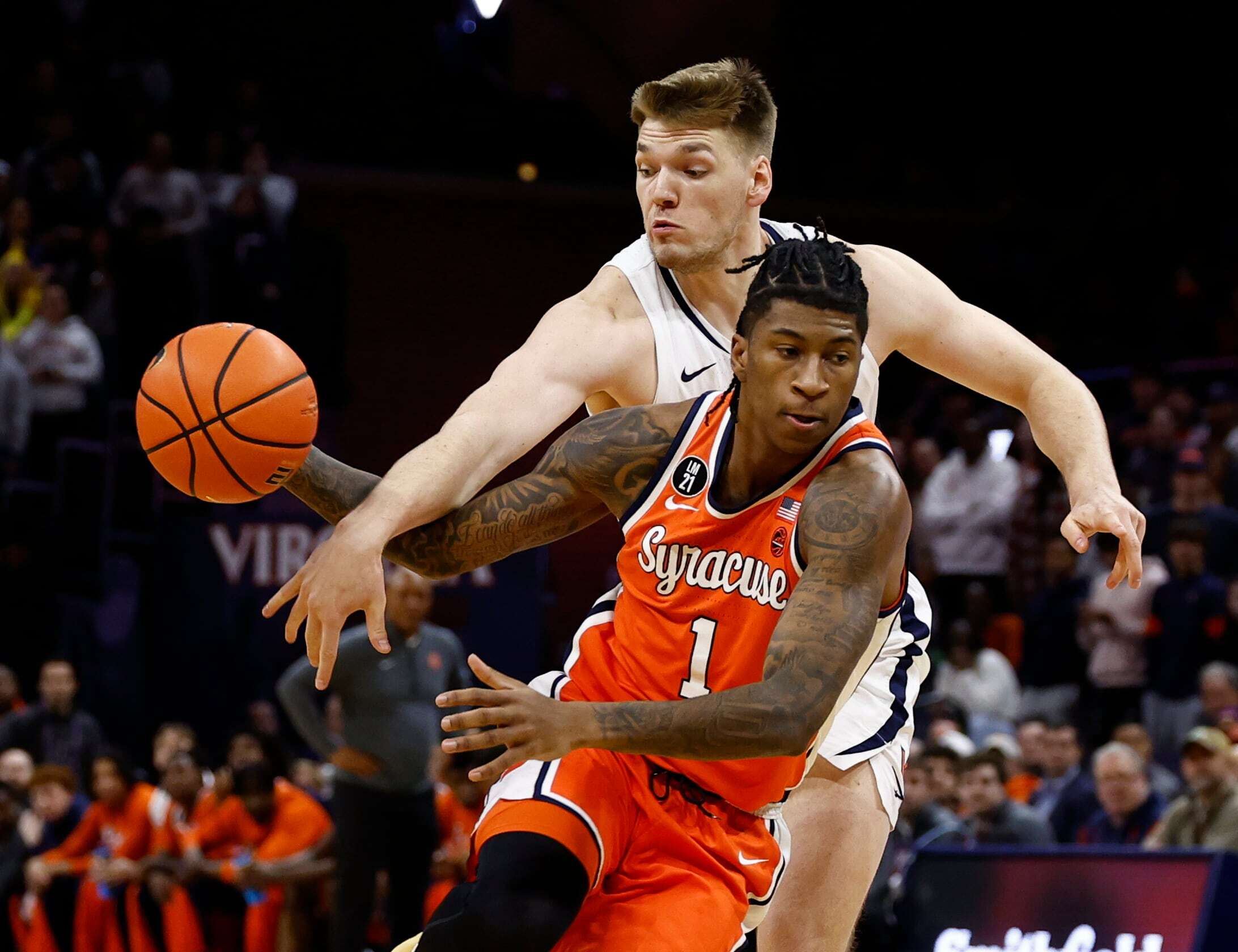 No. 18 Virginia shuts down Donnie Freeman, wins at home (Donna Ditota’s ...