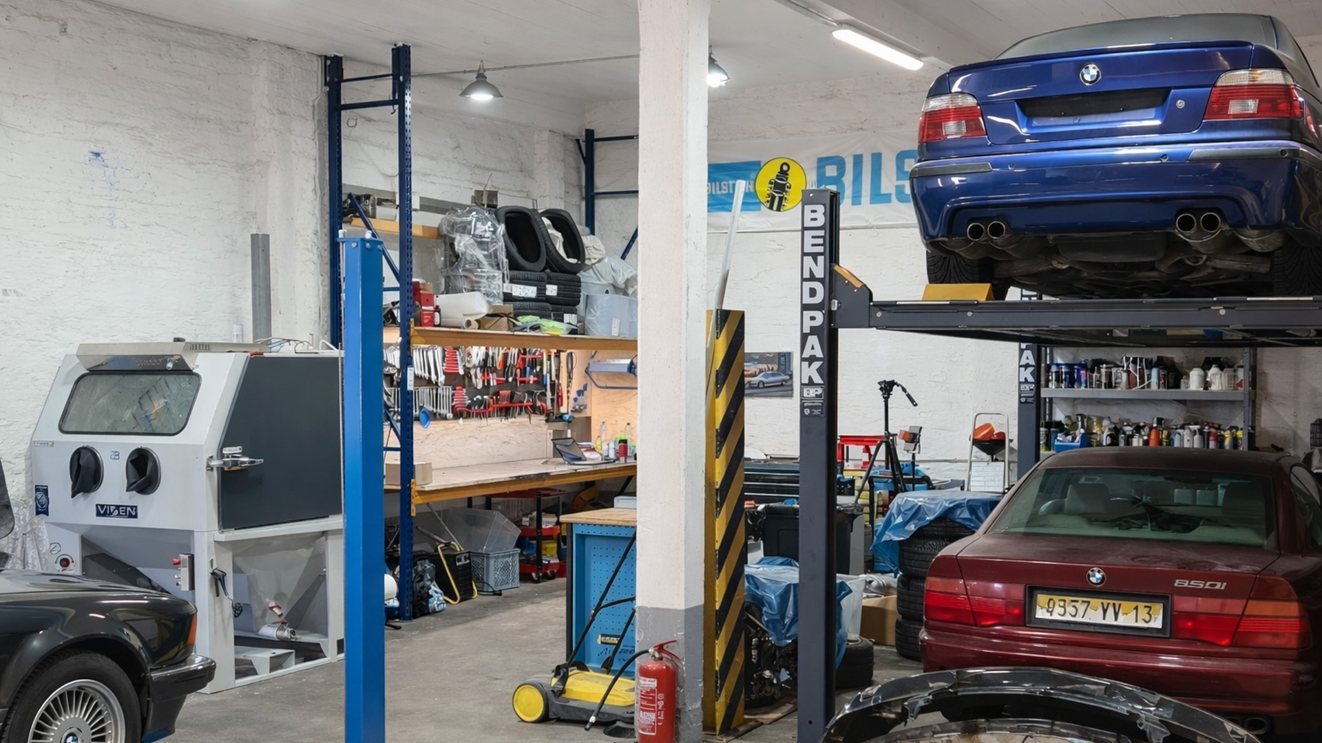 Enhancing the workshop with lifts and cleaning tools