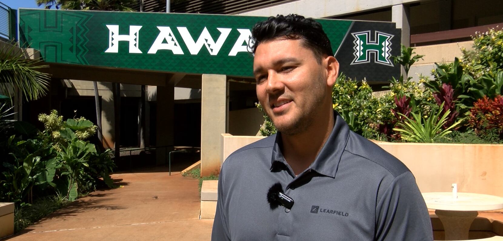 Former UH star receiver explains 'The Patriot Way' after stint with New ...