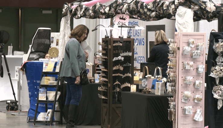 Hundreds gather for Mid-Michigan Women’s Expo at Lansing Center