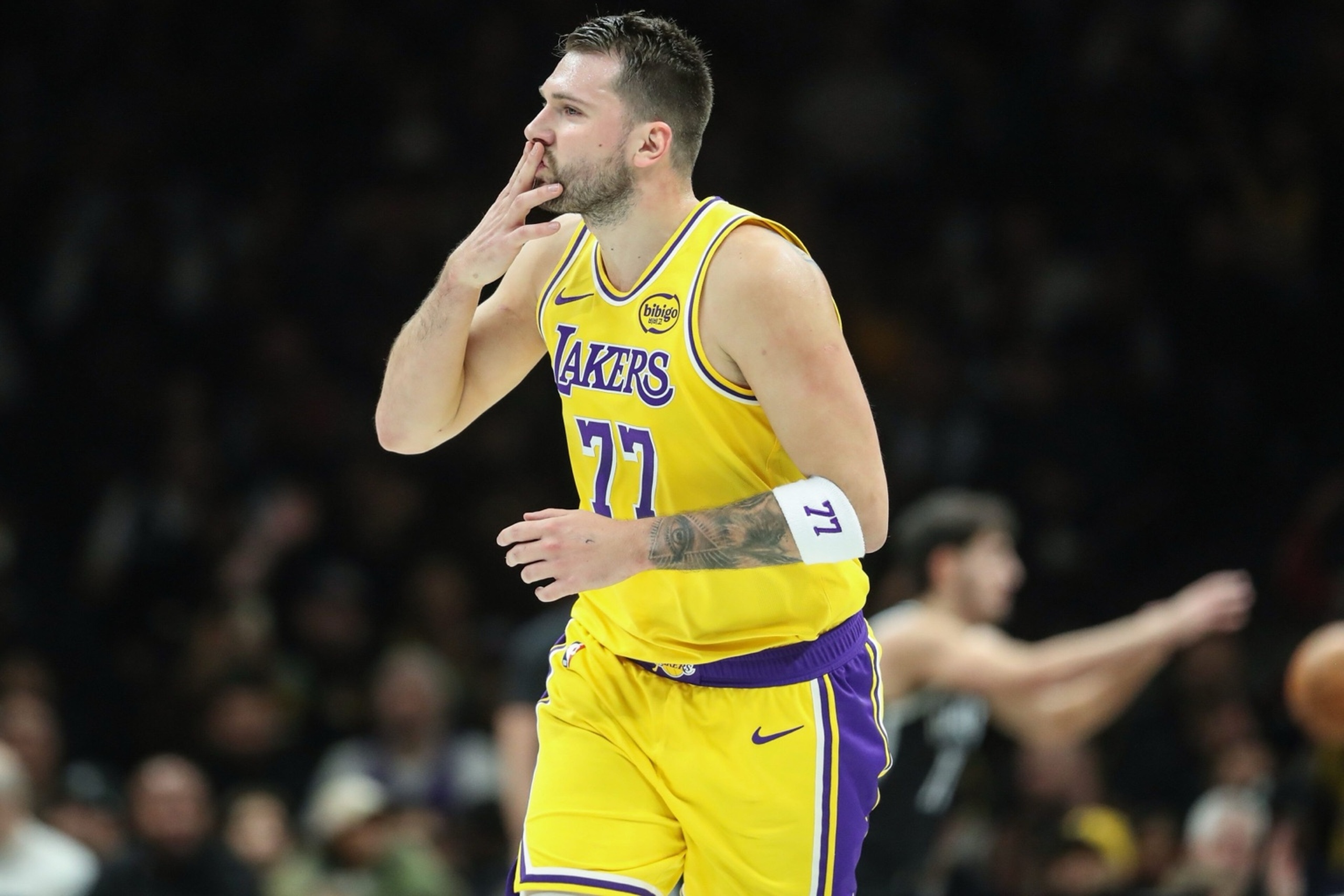 Lakers player ratings: Epic OT matchup leads to clutch game-winner by ...