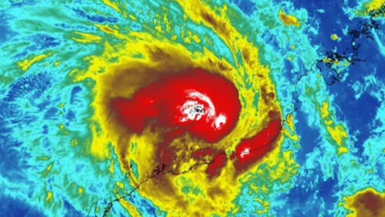 Warning over 195km/h winds, flash flooding