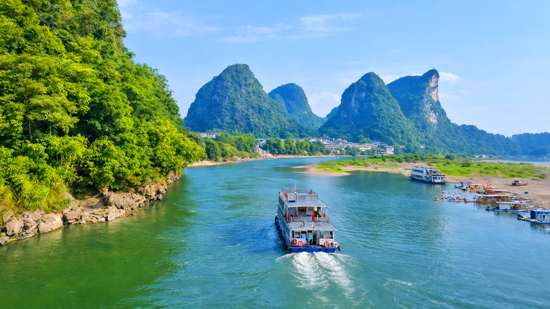 Lijiang River Karst Mountains and Timeless Waters of Yangshuo