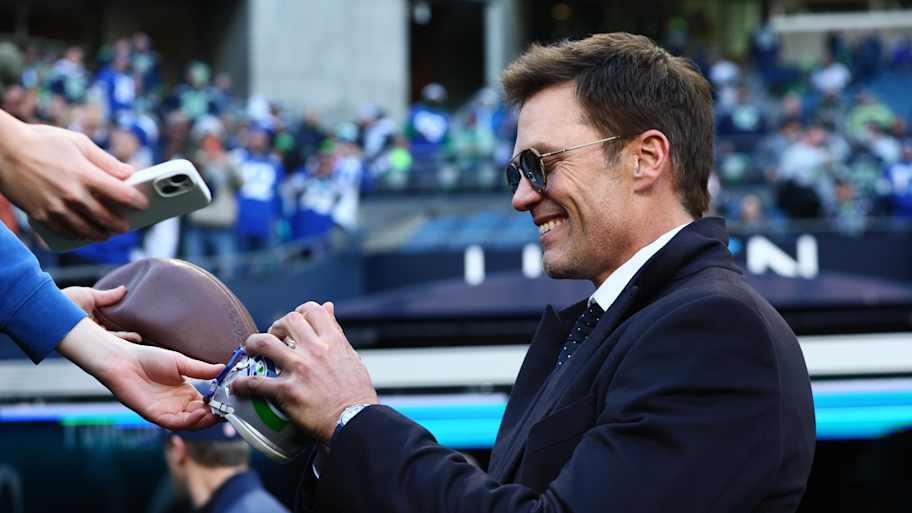 $2.6 million college football QB praises Tom Brady ahead of NFL draft