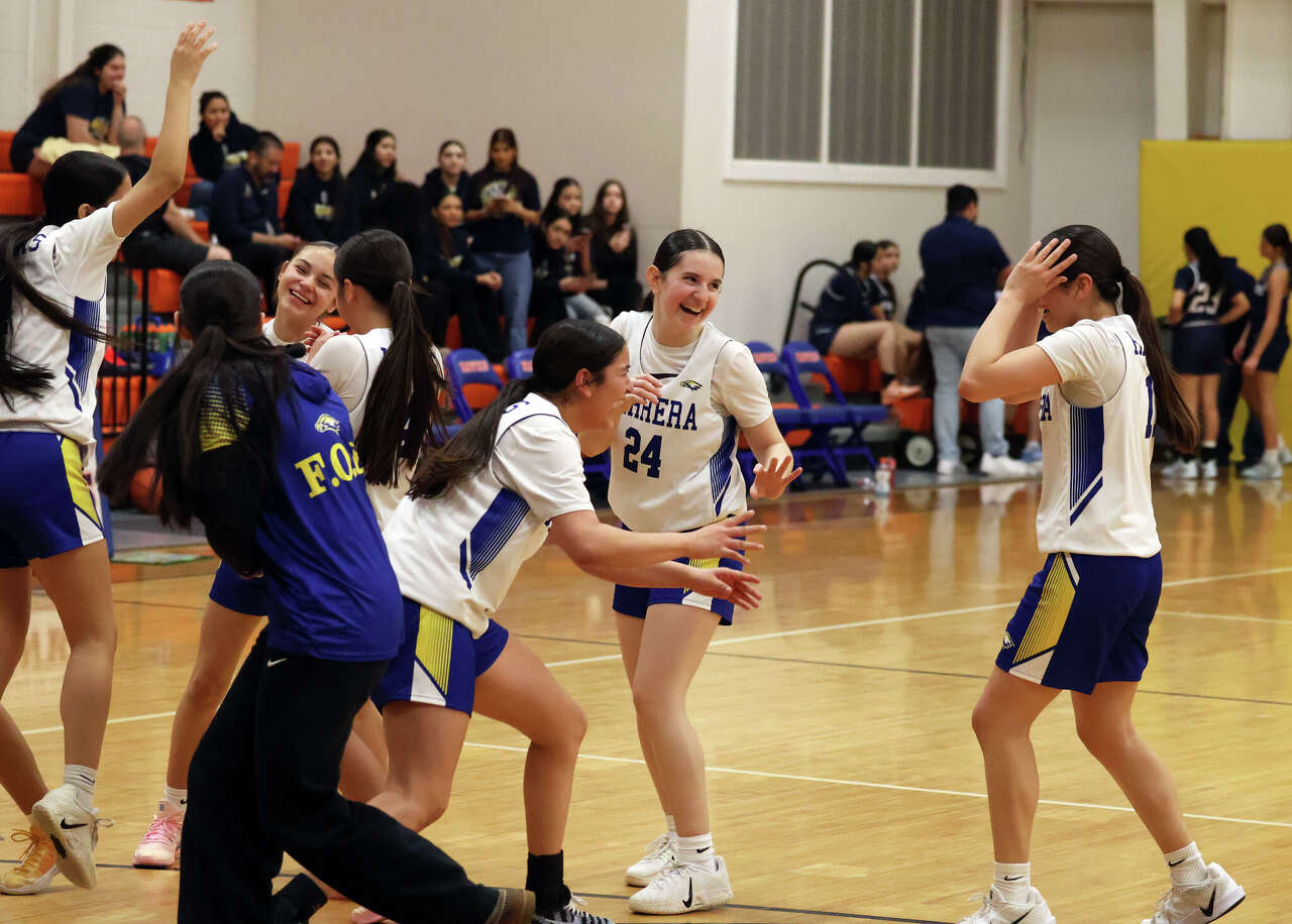 Photos: Herrera claims eighth-grade city title over United
