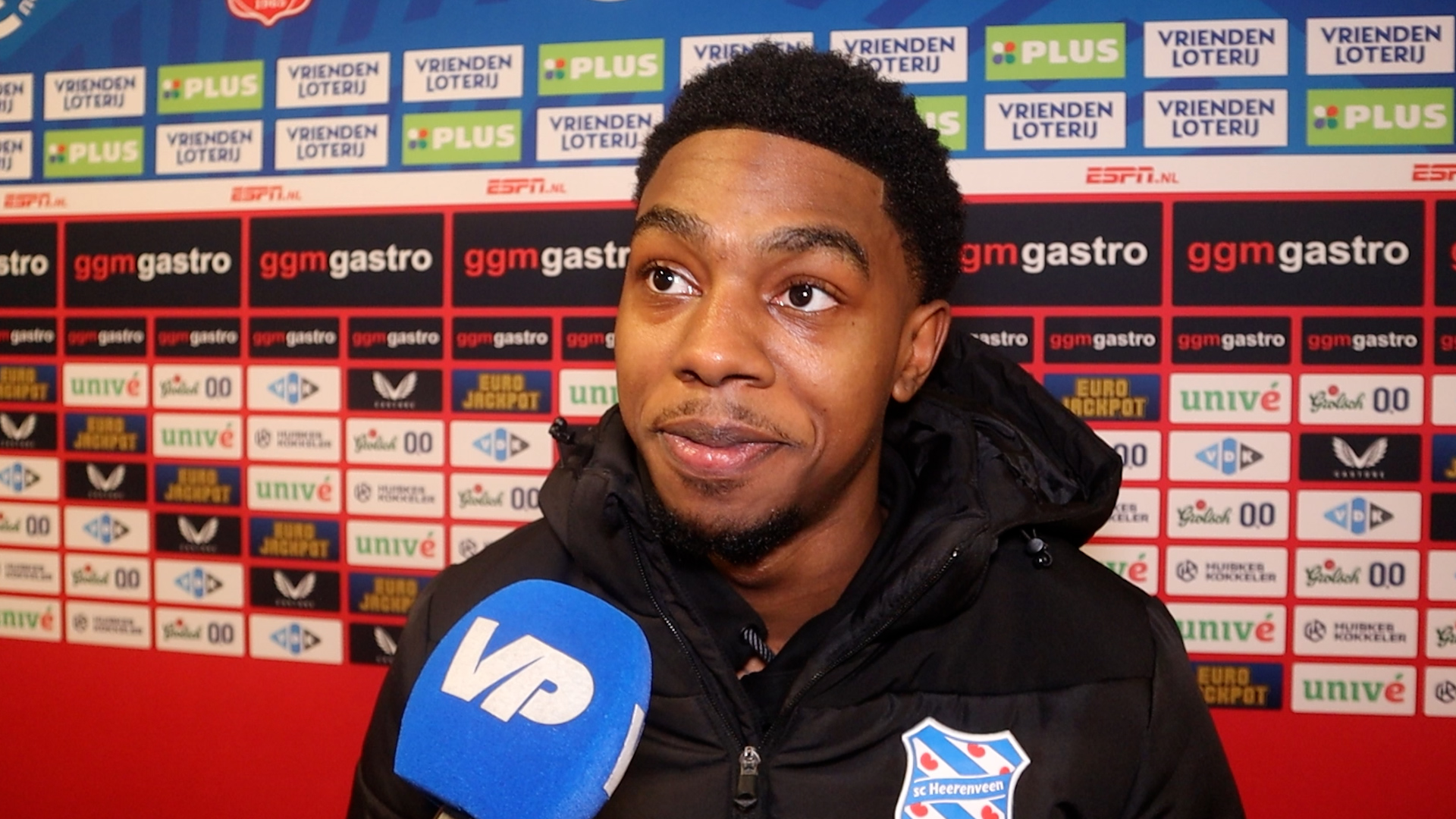 Ajax houdt contact met huurling: "Je krijgt af en toe wel een appje"