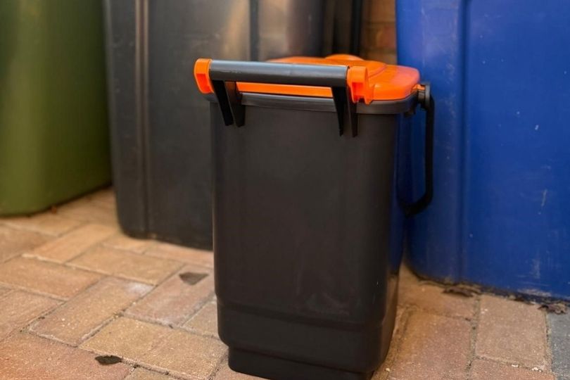List of food waste bin collection start dates for Lincolnshire areas