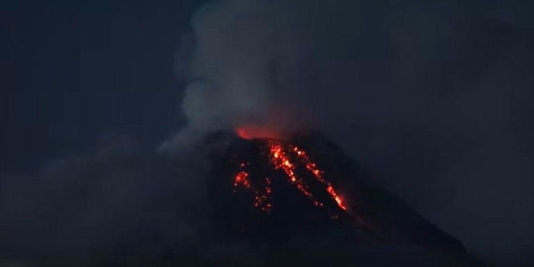 Watch: Mayon Volcano lava effusion continues