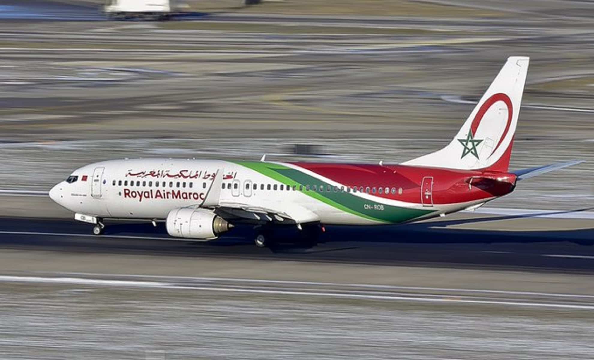 Royal Air Maroc : près de 300 passagers bloqués plusieurs heures dans ...