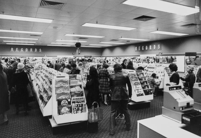 13 things you could buy for under a tenner in the 70s that would cost a ...