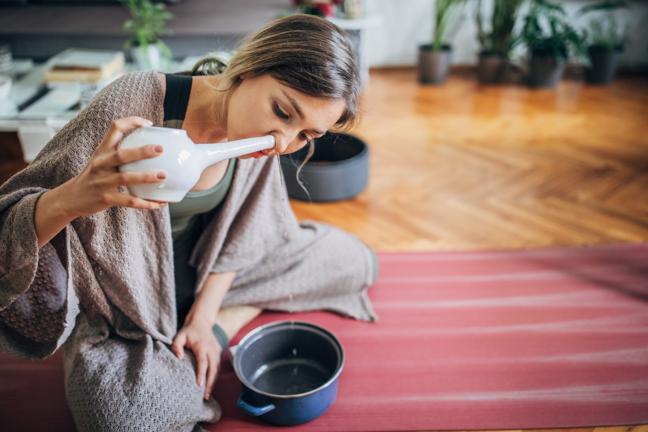 Neti pots explained: What they do and how to use them safely
