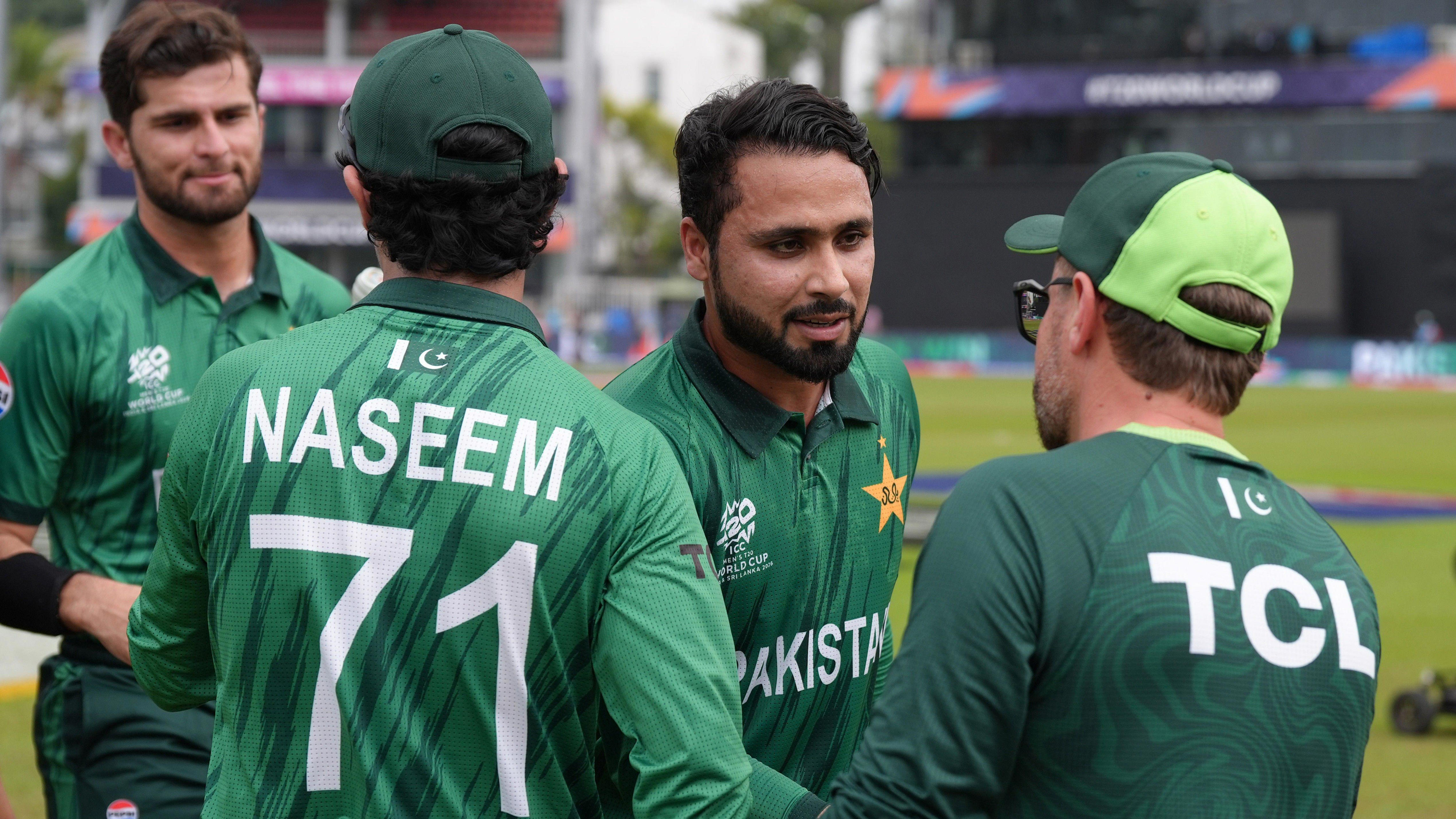 Pakistan officials meet ICC over India boycott