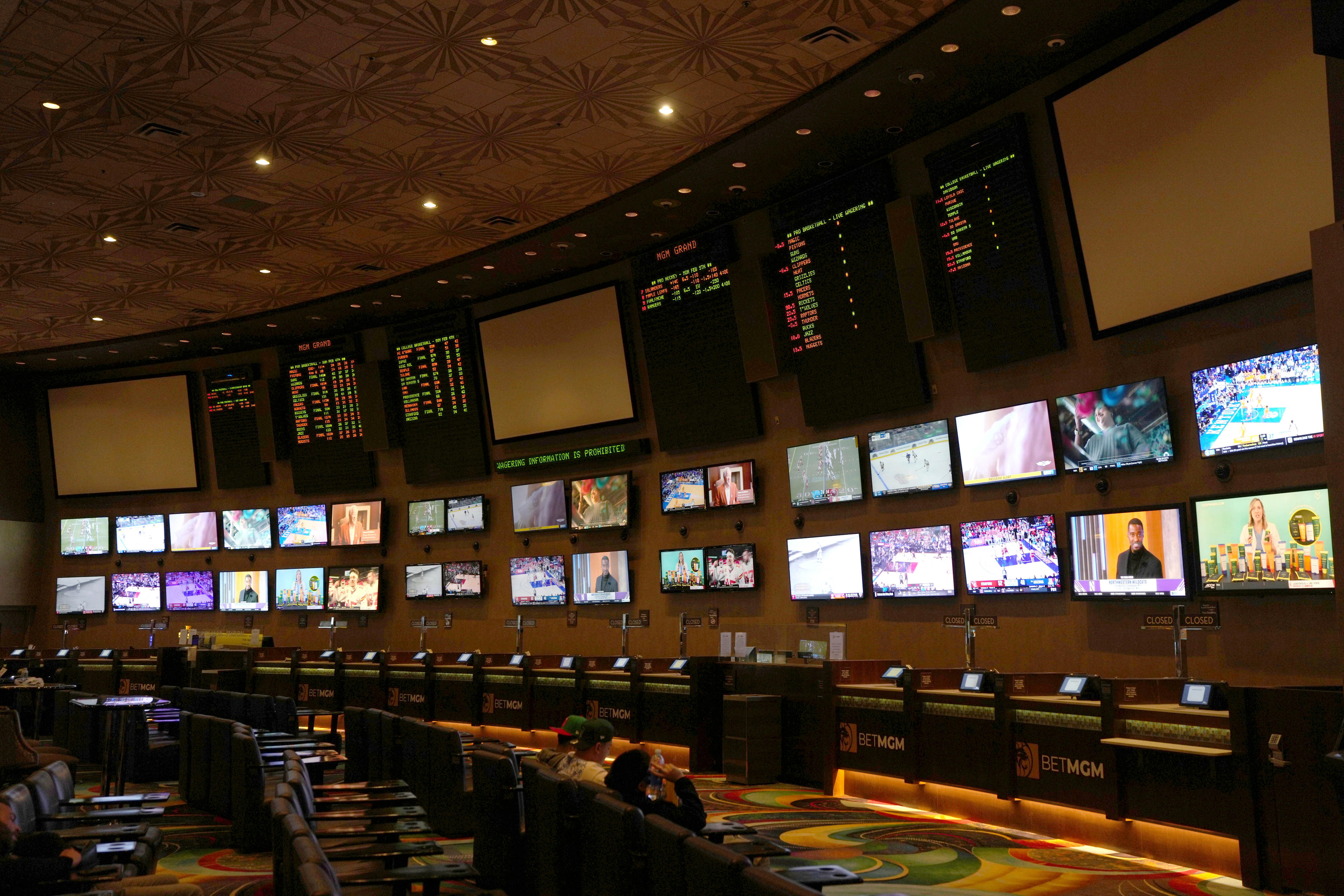What is a Super Bowl parlay? Everything you need to know before betting