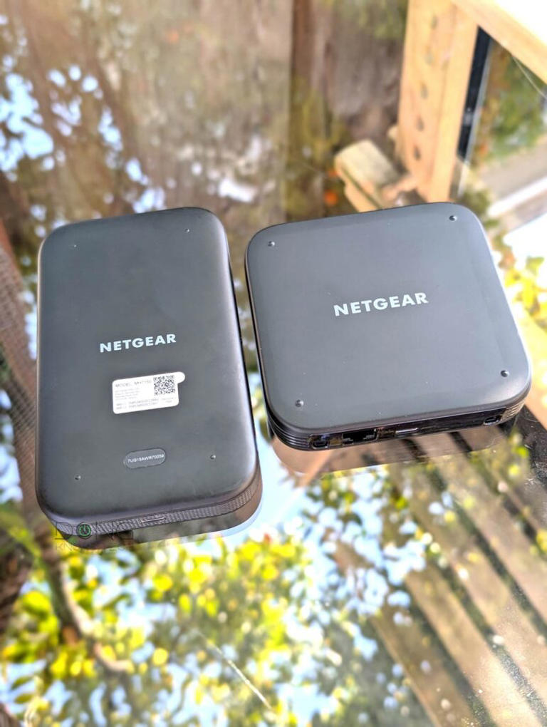 NETGEAR MH7150 Nighthawk 5G M7 Portable WiFi Hotspot with eSIM Review ...