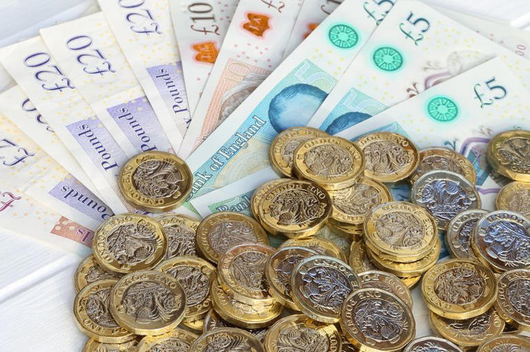 New DWP Universal Credit rates announced - full list of April rises
