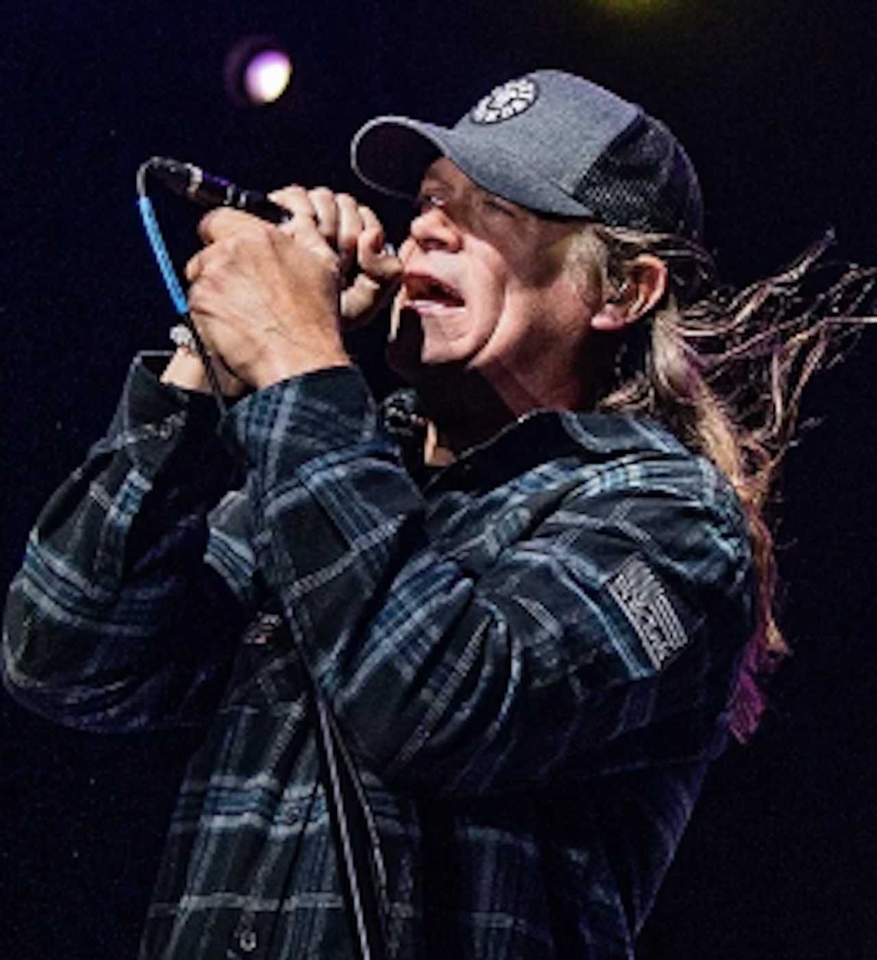 Brad Arnold dies at 47: Voice behind 3 Doors Down hit 'Kryptonite'