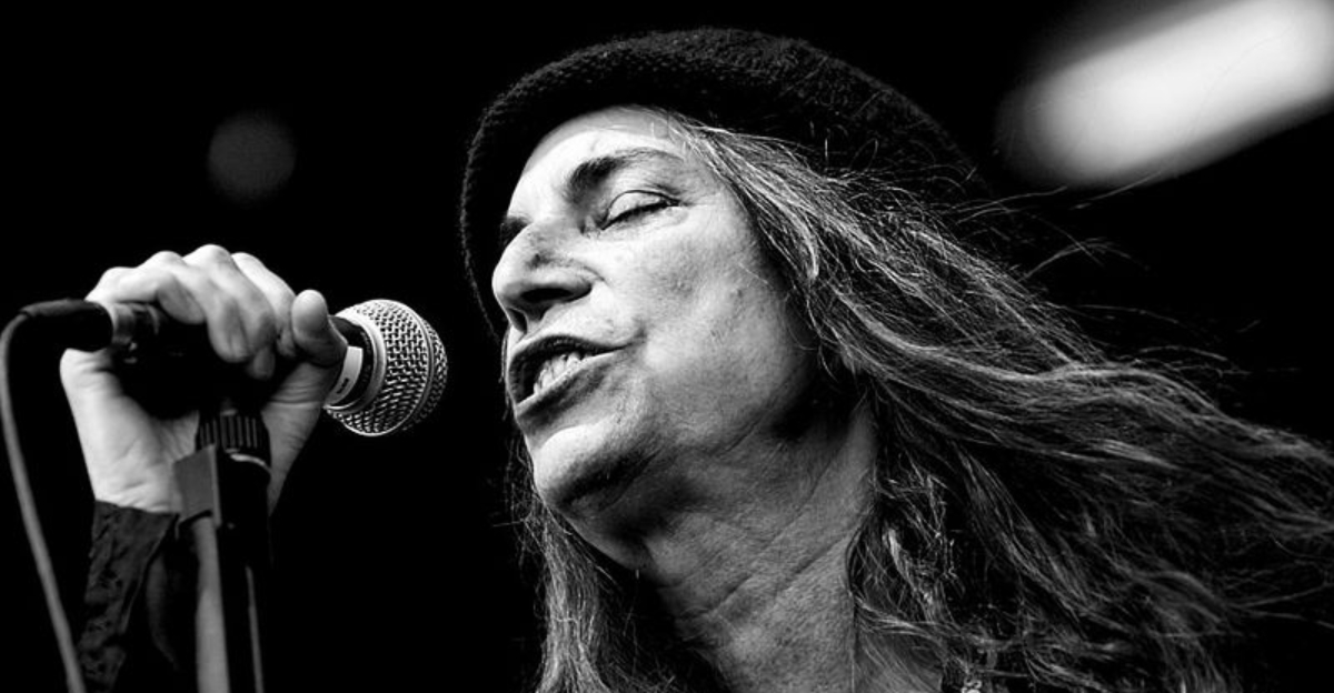 Top 12 rock songs by female artists