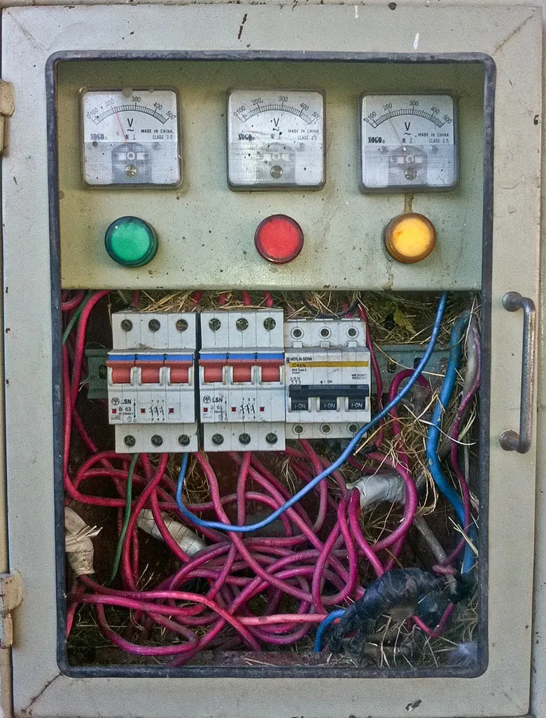 11 home repairs you should never DIY (but everyone tries anyway)
