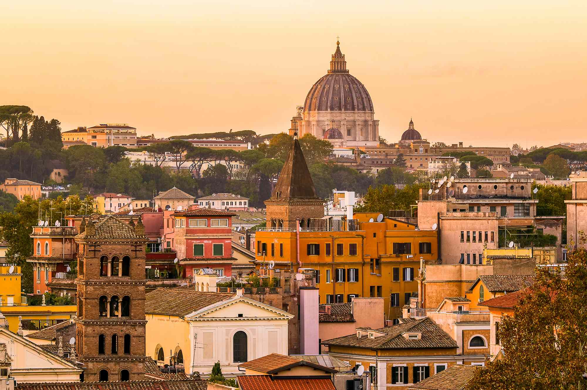 I've been a tour guide in Rome for 17 years—here are 8 hidden gems you ...