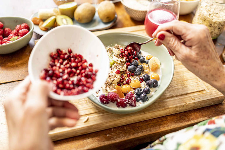 The best time to eat breakfast if you have high cholesterol