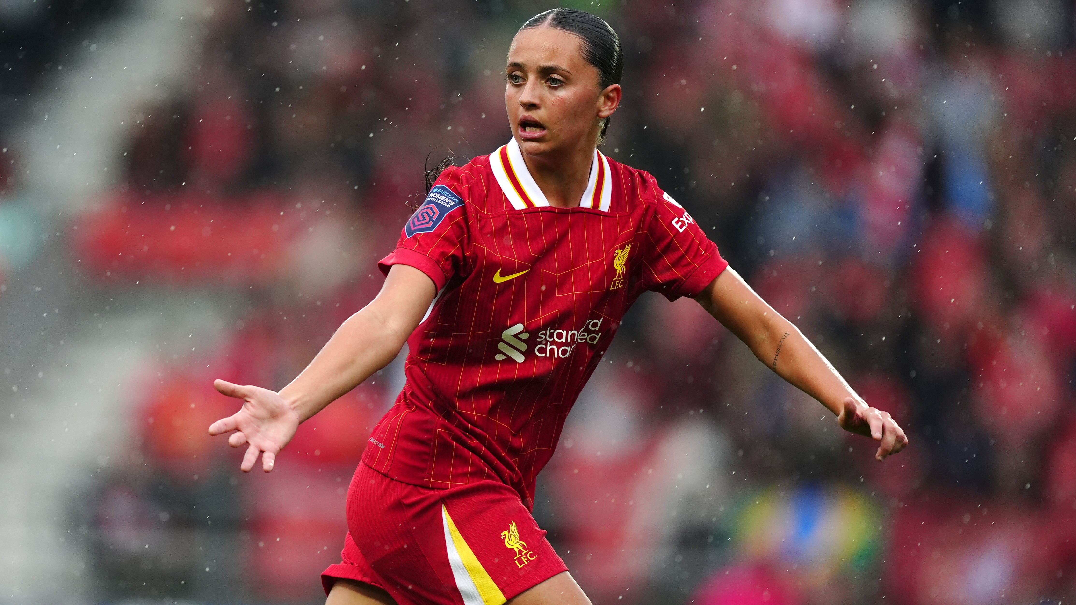 Liverpool escape WSL basement with convincing win against Aston Villa