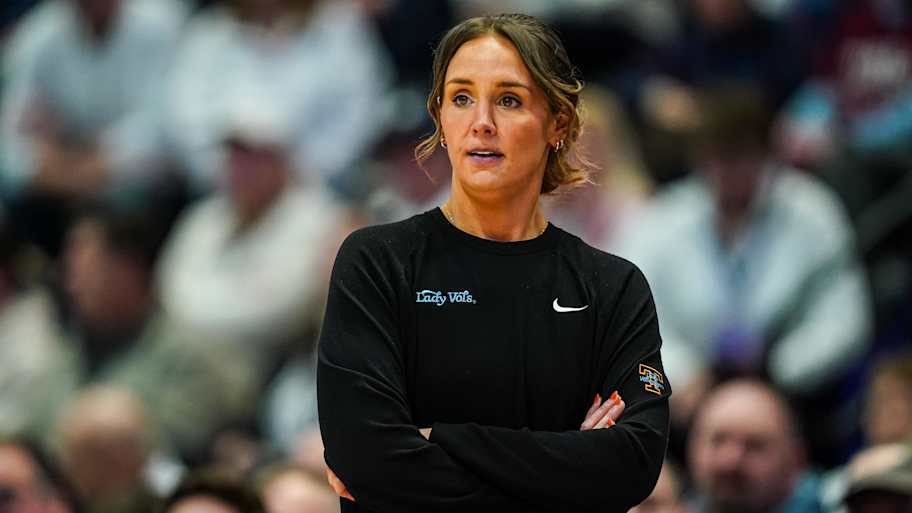 Tennessee coach calls out team's 'quit' after historic loss to South ...