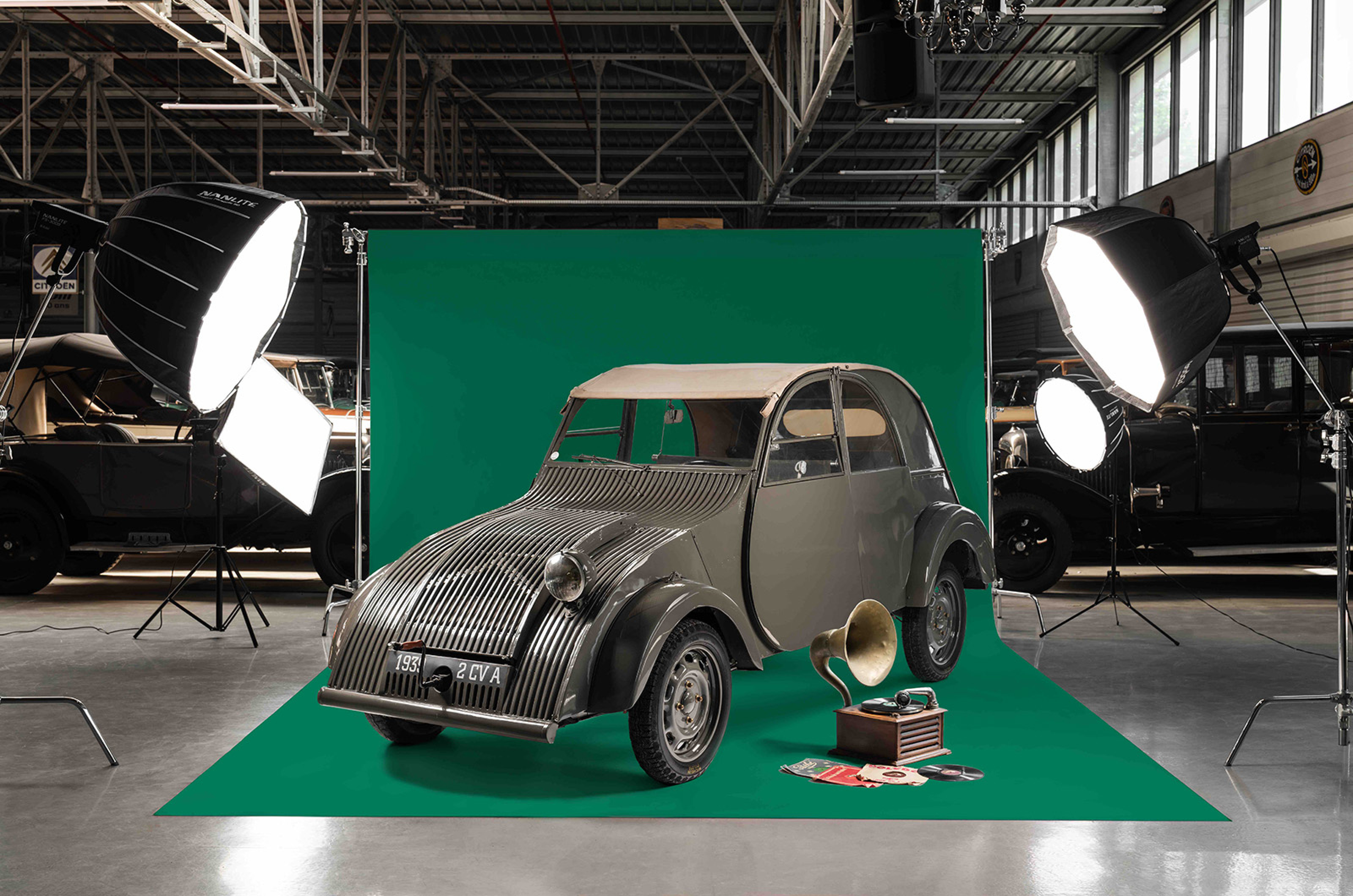19 asymmetrical cars