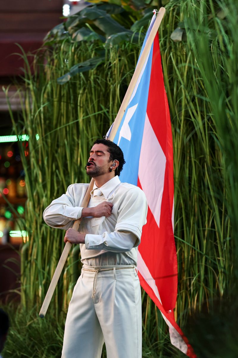 What celebs were in Bad Bunny’s Casita at the Super Bowl halftime show? Jessica Alba, Pedro ...