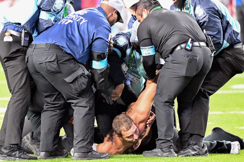 Super Bowl streaker had already pulled off exact same stunt and became ...