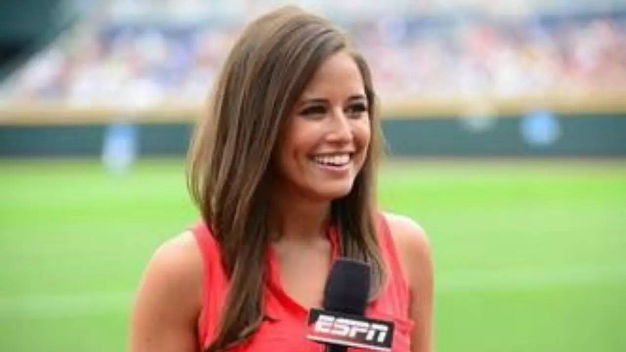 Who is Kaylee Hartung? The reporter making her Super Bowl debut on NBC ...