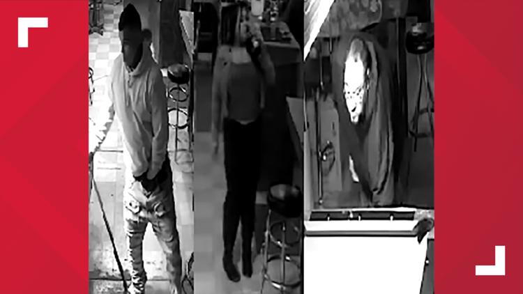 Man robbed at gunpoint after leaving bar on San Antonio’s east side ...