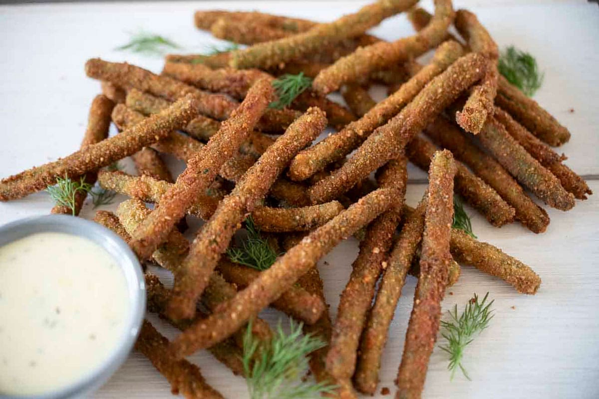 17 easy green bean recipes for everyday meals and gatherings
