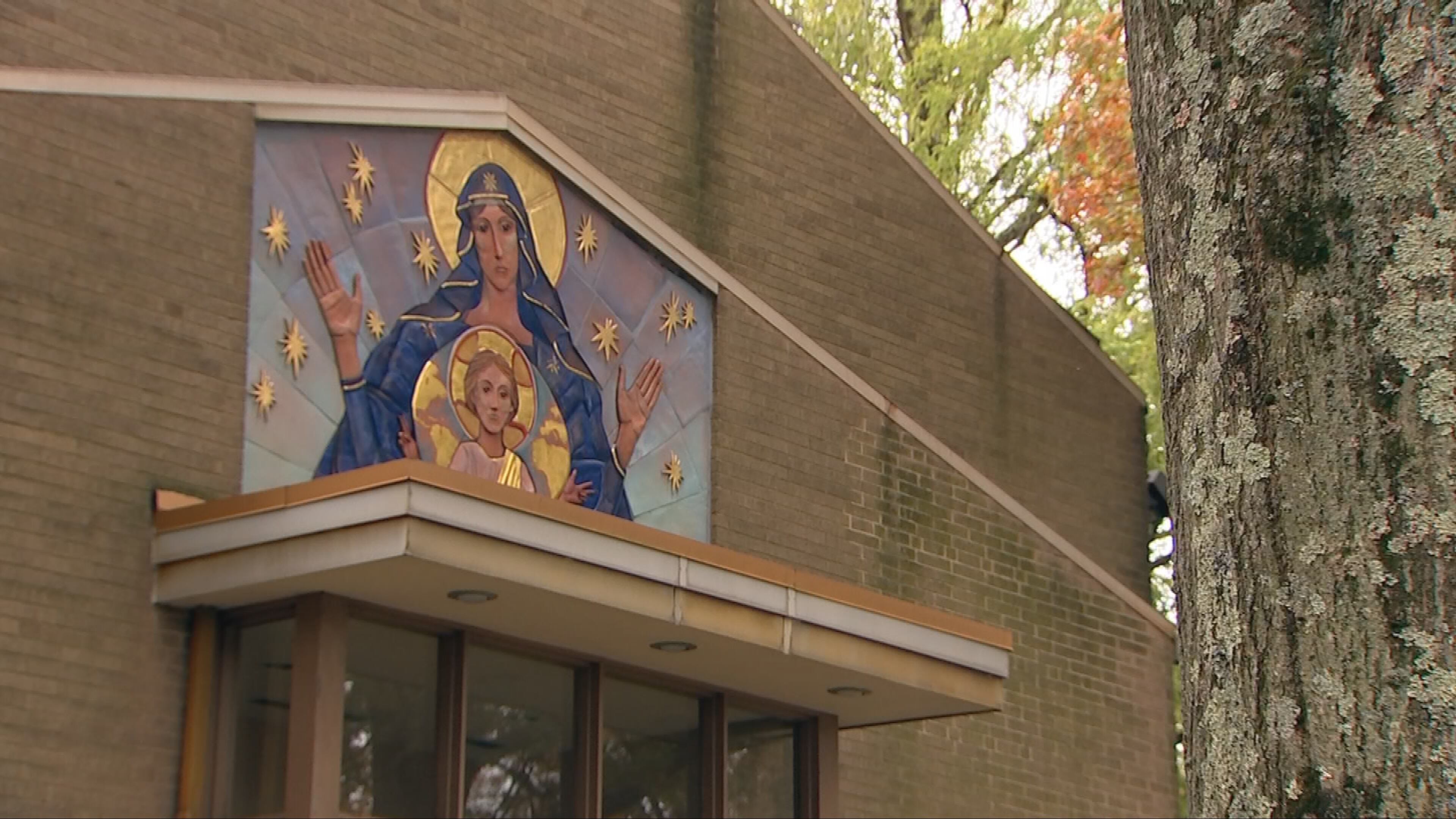 Diocese of Pittsburgh bishop approves plan to close all but one of a ...