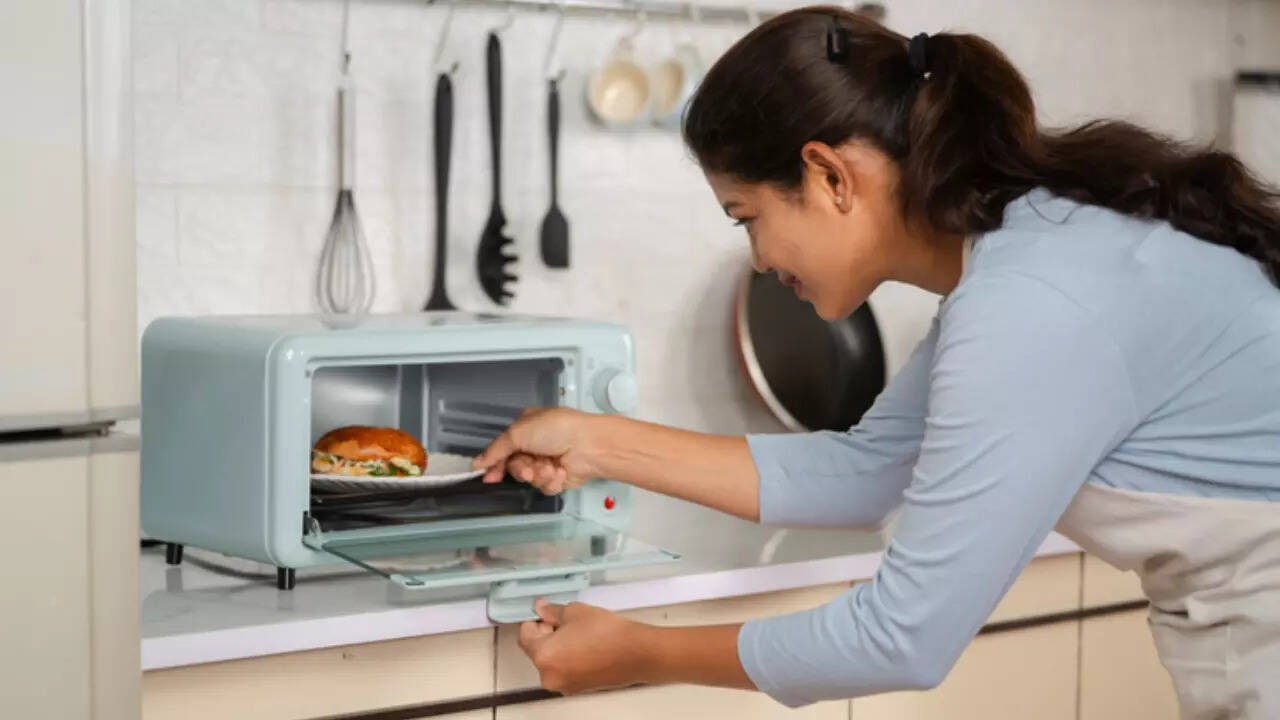 Microwave guide: Tips for beginners on how to use a microwave, how to ...