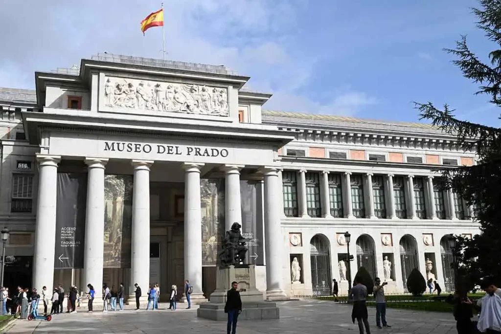 Il museo del Prado mette un limite al numero di visitatori: ecco perché
