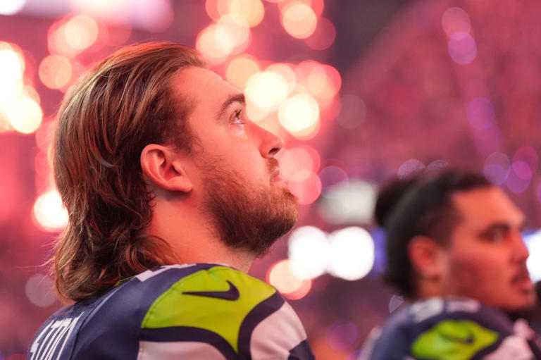 Ex-Penn State long snapper earns Super Bowl ring with Seahawks
