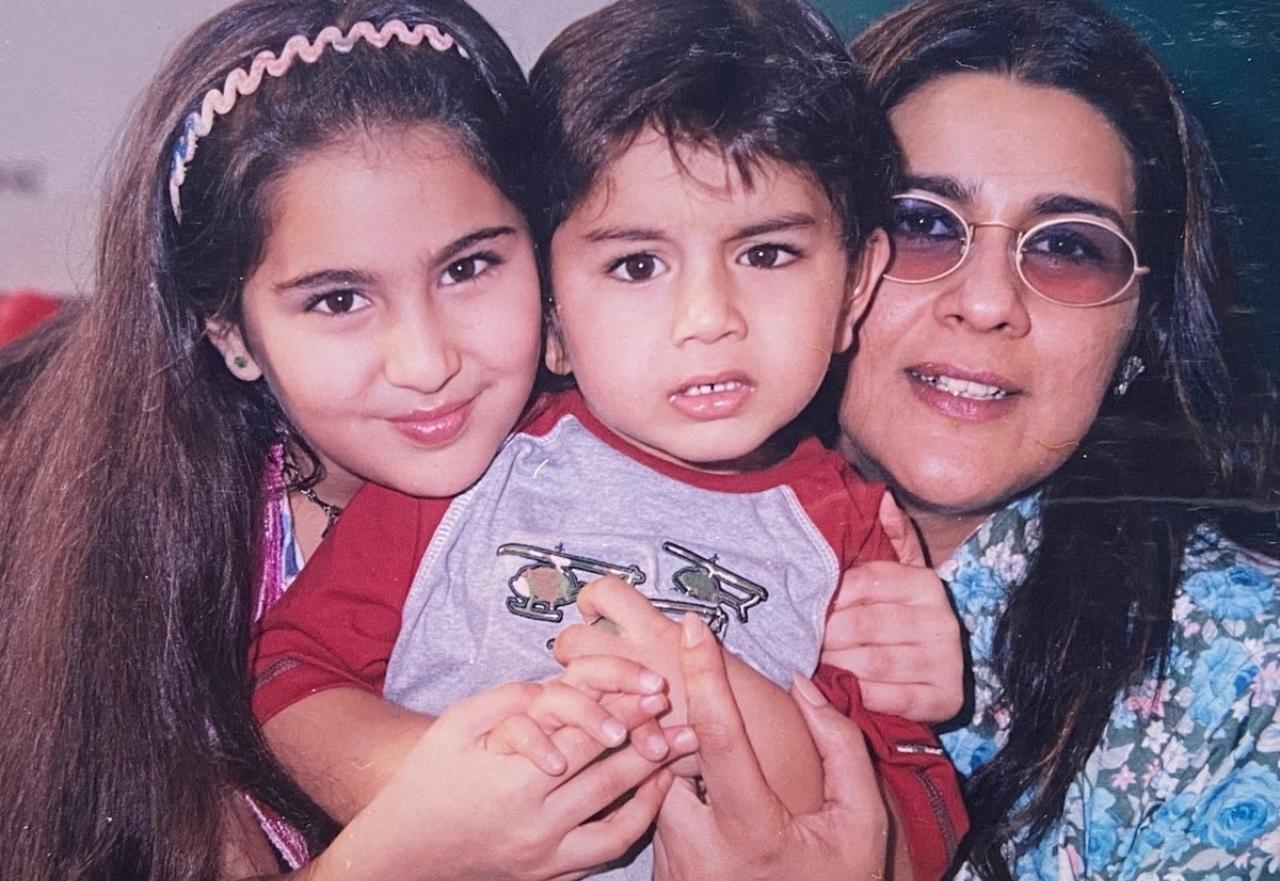 Amrita Singh Birthday 2026 heartwarming pics with Sara Ali Khan and Ibrahim