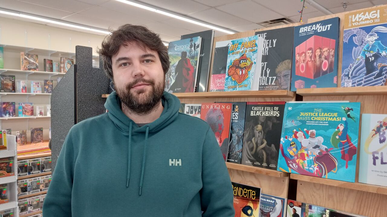 A year after a major comic book distributor went bankrupt, NL shops are ...